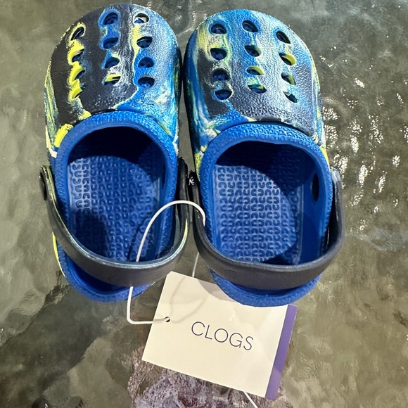 Rugged Shark | Shoes | Rugged Shark Clogs 56 | Poshmark